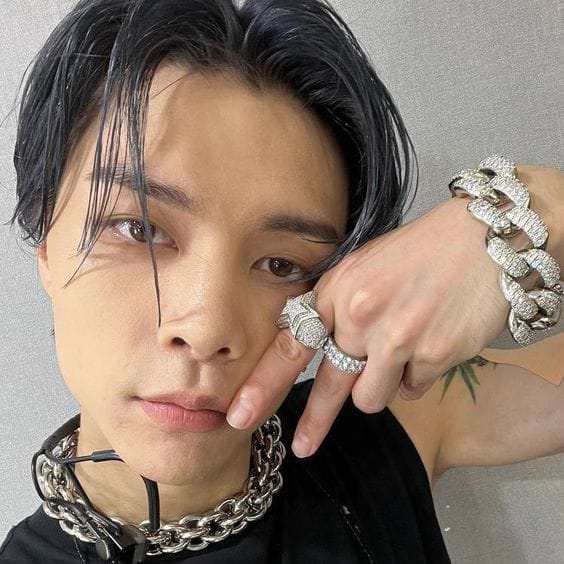 𝐤𝐚𝐧𝐠 𝐝𝐚𝐤𝐡𝐲𝐞𝐨𝐧 - 𝐩𝐚𝐥𝐞𝐨𝐳𝐨𝐢𝐜 | kz journals | Quotev