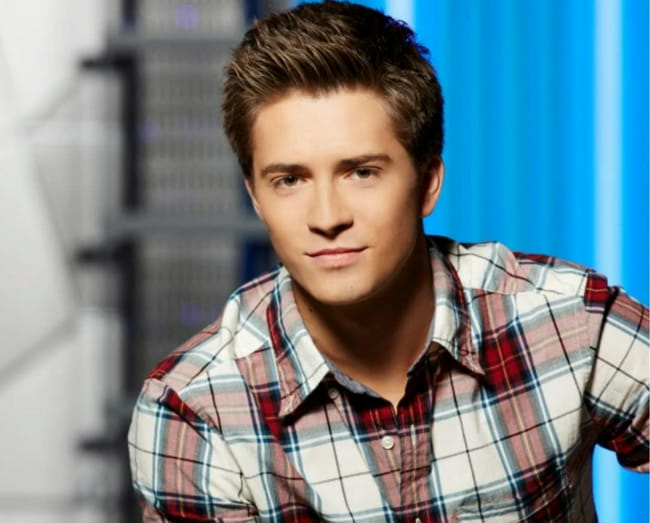 What Does Chase Davenport Think Of You? - Quiz | Quotev