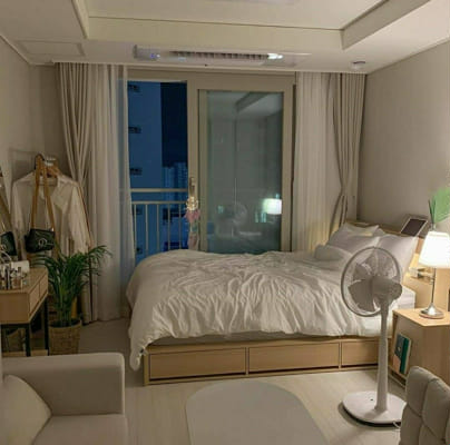 kpop idol life ; (pt.2) ; trainee life & time. - Quiz | Quotev