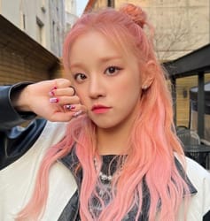 Which idol thinks ur cute~ - Quiz | Quotev