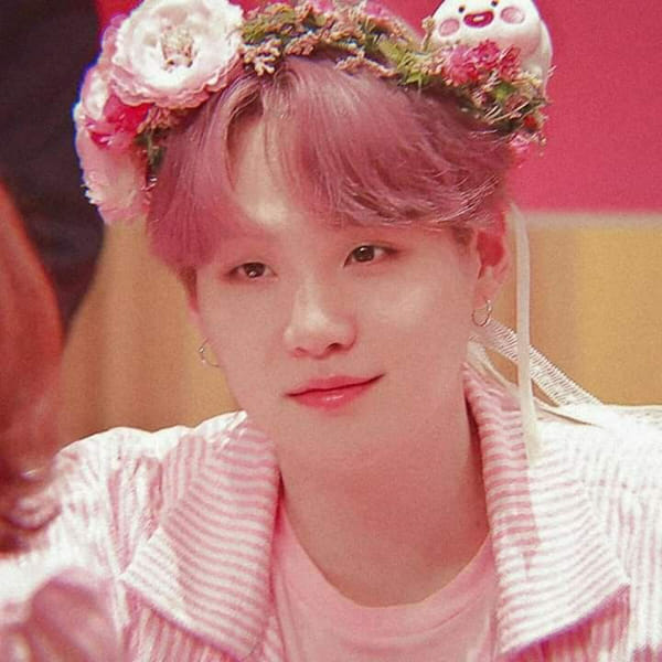 Create an outfit and get a group I think you should join (boy group ver ...