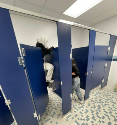 Spend a day in the life as a highschool student ୨୧ - Quiz | Quotev