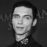 How well do you know your emo lead singers? - Test | Quotev