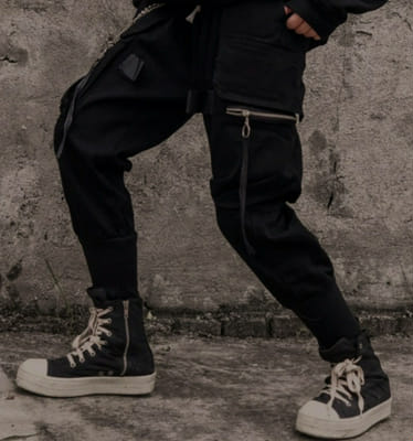 Make your own outfit and get a SL pfp•• - Quiz | Quotev