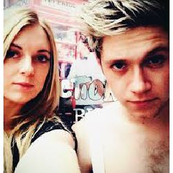 Emilia Lewis's Instagram, Twitter & Facebook on IDCrawl