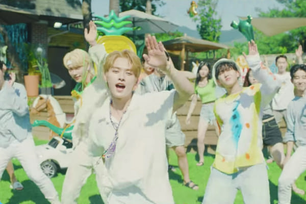 Pick the correct skz song by the picture - Test | Quotev