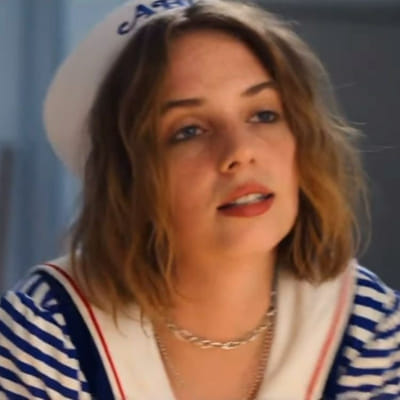 Would Robin Buckley date you? (Girls only) - Quiz | Quotev