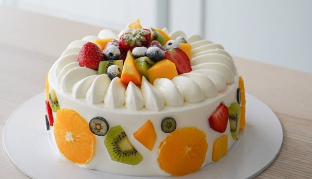 Choose some cakes and I'll give you a KOTLC character - Quiz | Quotev