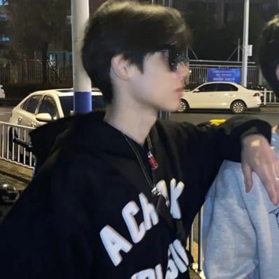 Make your own ROMANTIC story pt2 and get a lil spicy/romantic night ...