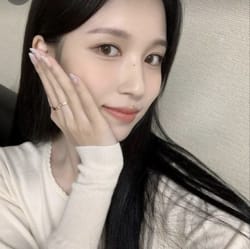 Kpop idol life!~(Fan sign event!~) - Quiz | Quotev