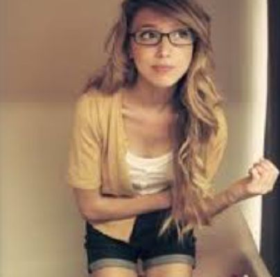 Lilly Jones Instagram, Twitter & Facebook on IDCrawl