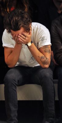 Kidnapped by One Direction. Chapter 5. "Questionable Feelings." - Quiz