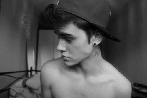 Which Boy will Steal Your Heart? - Quiz