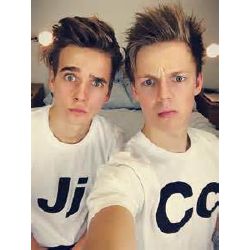 Youtuber Sleepover part 1 - Quiz