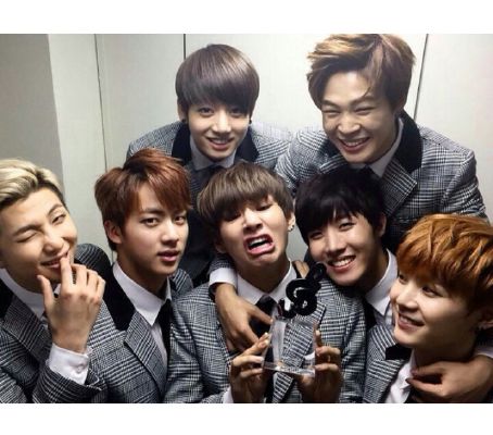 Connais tu bien les membres des bts? - Test
