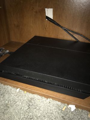 Can a PS4 damage discs just by moving the system? : r/PS4