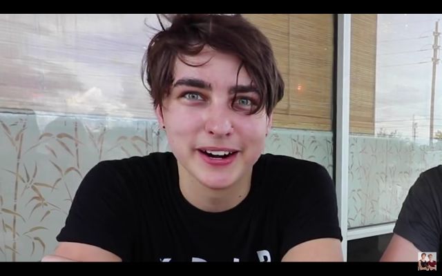 How well do you know Colby Brock? - Test