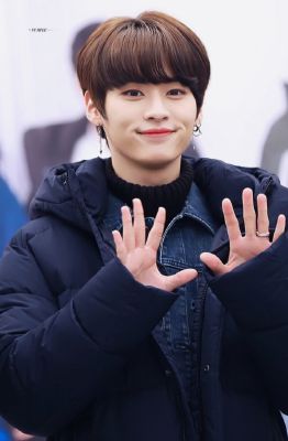 Do You Know Lee Know? (Easy) - Test