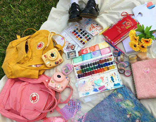 pick an image from every aesthetic i could find and get a pretty little ...