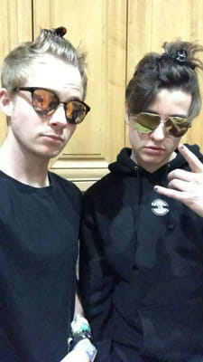 how well do you know sam and colby! - Test | Quotev