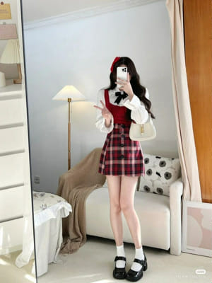 Choose red things and get a red haired kpop idol - Quiz | Quotev