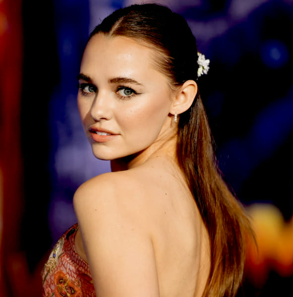 Violet Atreus | Quotev