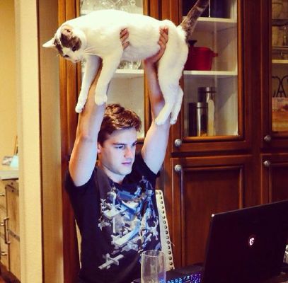 How well do you know MatPat? - Test | Quotev