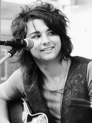 Shaun Marie's Instagram, Twitter & Facebook on IDCrawl