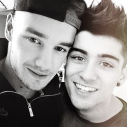 Ziam Kiss 2022