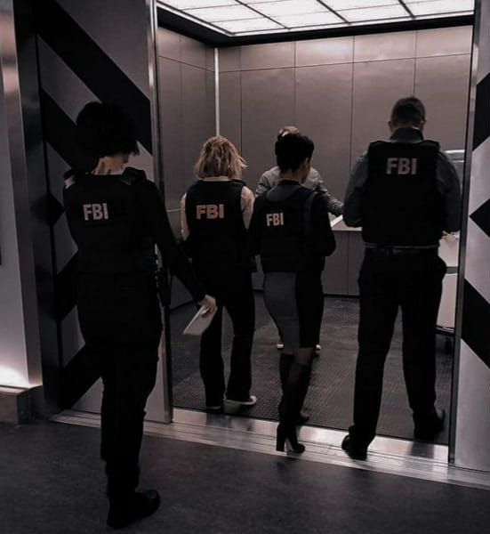 در FBI آکادمی چه کسی هستی؟ - Quiz | Quotev