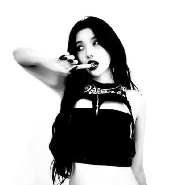 QÚEEN ßLACK | Quotev