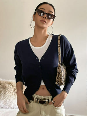 Make an Outfit and get a Mitski Album! - Quiz | Quotev