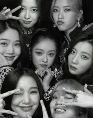 Become an idol and I'll give you a group and a song to debut with ...