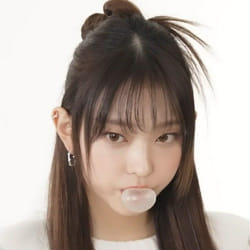 𝘀𝘂𝗴𝗴𝗲𝘀𝘁𝗶𝗼𝗻𝘀 . - Poll | Quotev