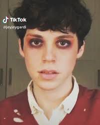 Are you Benji or Jeyjey - Quiz | Quotev