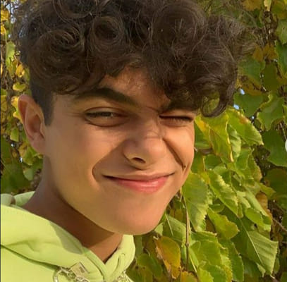 How well do you know BENOFTHEWEEK? (Ben De Almeida) - Test | Quotev