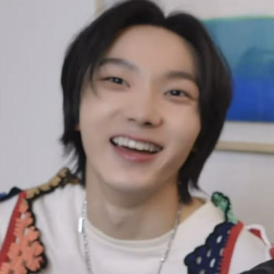 how old does these kpop idols looks like ¿! - Survey | Quotev