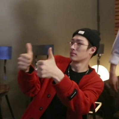 Choose some memes and get a boy group to hang out - Quiz | Quotev