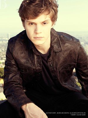 How well do you know evan peters - Test | Quotev
