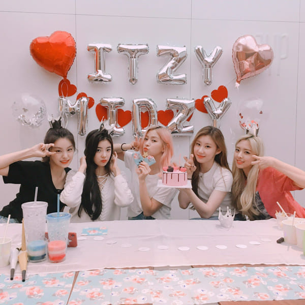which-itzy-member-will-come-to-your-party-quiz-quotev