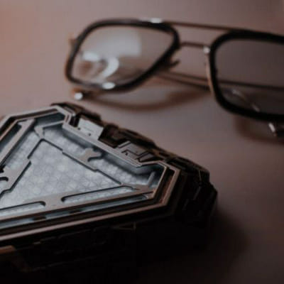 𝐖𝐡𝐚𝐭 𝐃𝐨𝐞𝐬 𝐓𝐨𝐧𝐲 𝐒𝐭𝐚𝐫𝐤 𝐓𝐡𝐢𝐧𝐤 𝐨𝐟 𝐘𝐨𝐮 - Quiz | Quotev