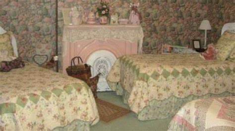 stay at a Dreamcore house for a night - Quiz | Quotev