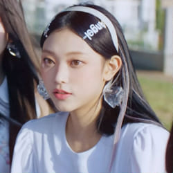 𝘀𝘂𝗽𝗲𝗿 𝘀𝗵𝘆 . . - Quiz | Quotev