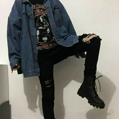 pick some random stuff and see if you are grunge,goth,emo, or softie ...